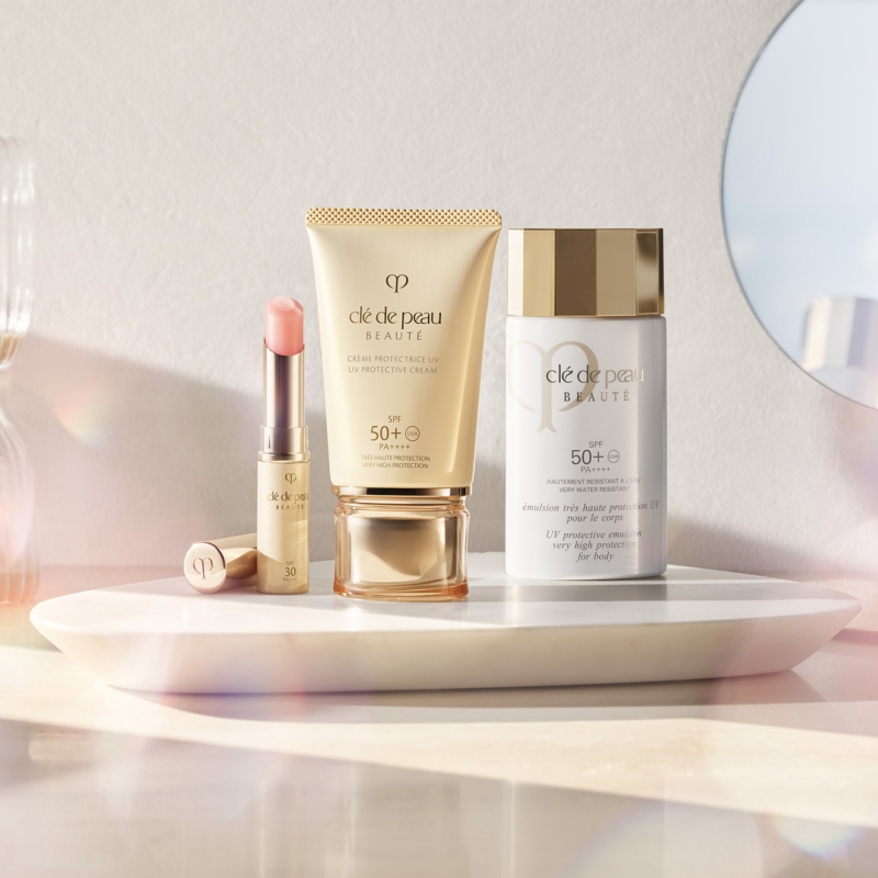 SUN CARE UV PROTECTIVE LIP TREATMENT de Cle De Peau Beaute